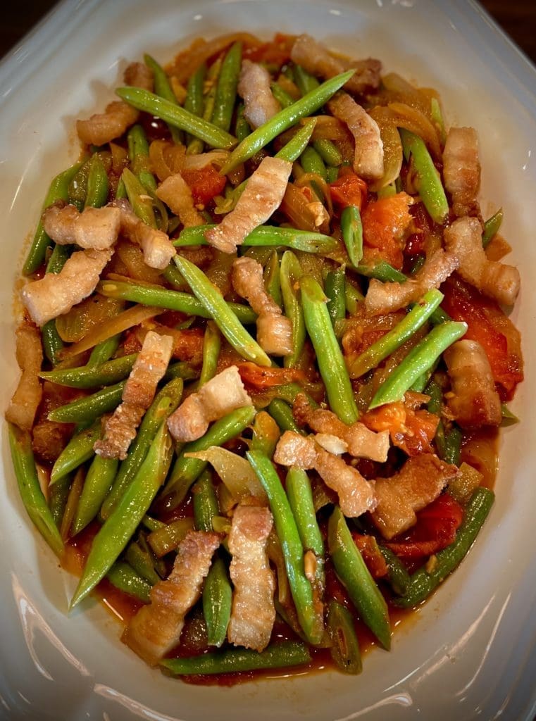 Letty's "Ginisa" Sauteed String Beans, Tomatoes and Pork Belly - What's ...